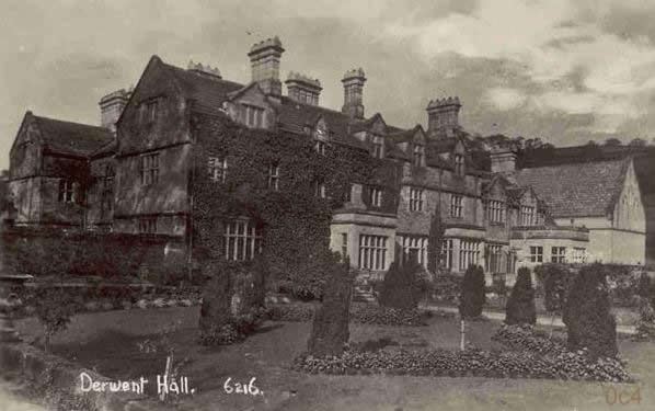 Old photos and postcards of Derwent Village in Derbyshire